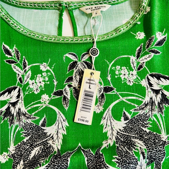 Max Studio | Dresses | Nwt Max Studio Kelly Green Maxi Floral Print ...
